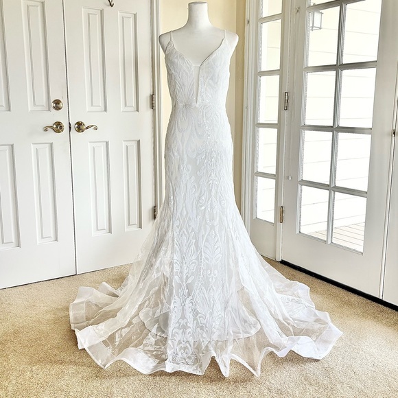 Dresses | Figure Flattering Mermaid Wedding Dress With Flowy Train ...